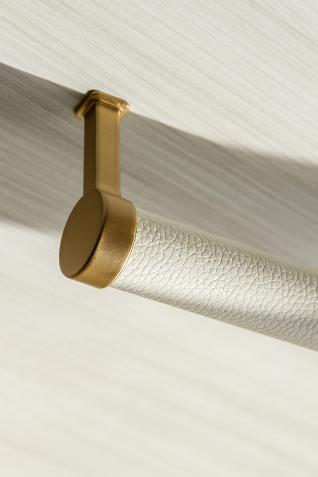 Elite Pole Suspended End Support – TAG