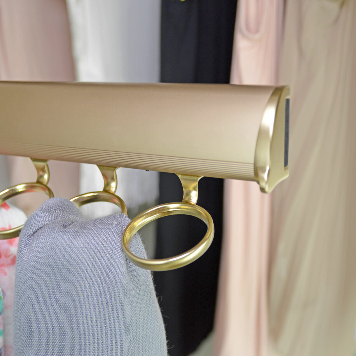 ELITE Valet Rack – TAG